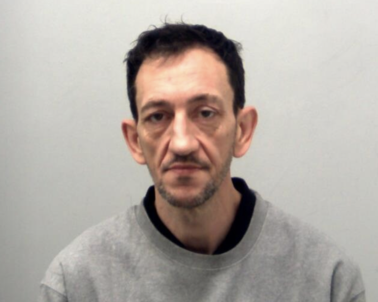 Prolific shoplifter jailed for ignoring court ban