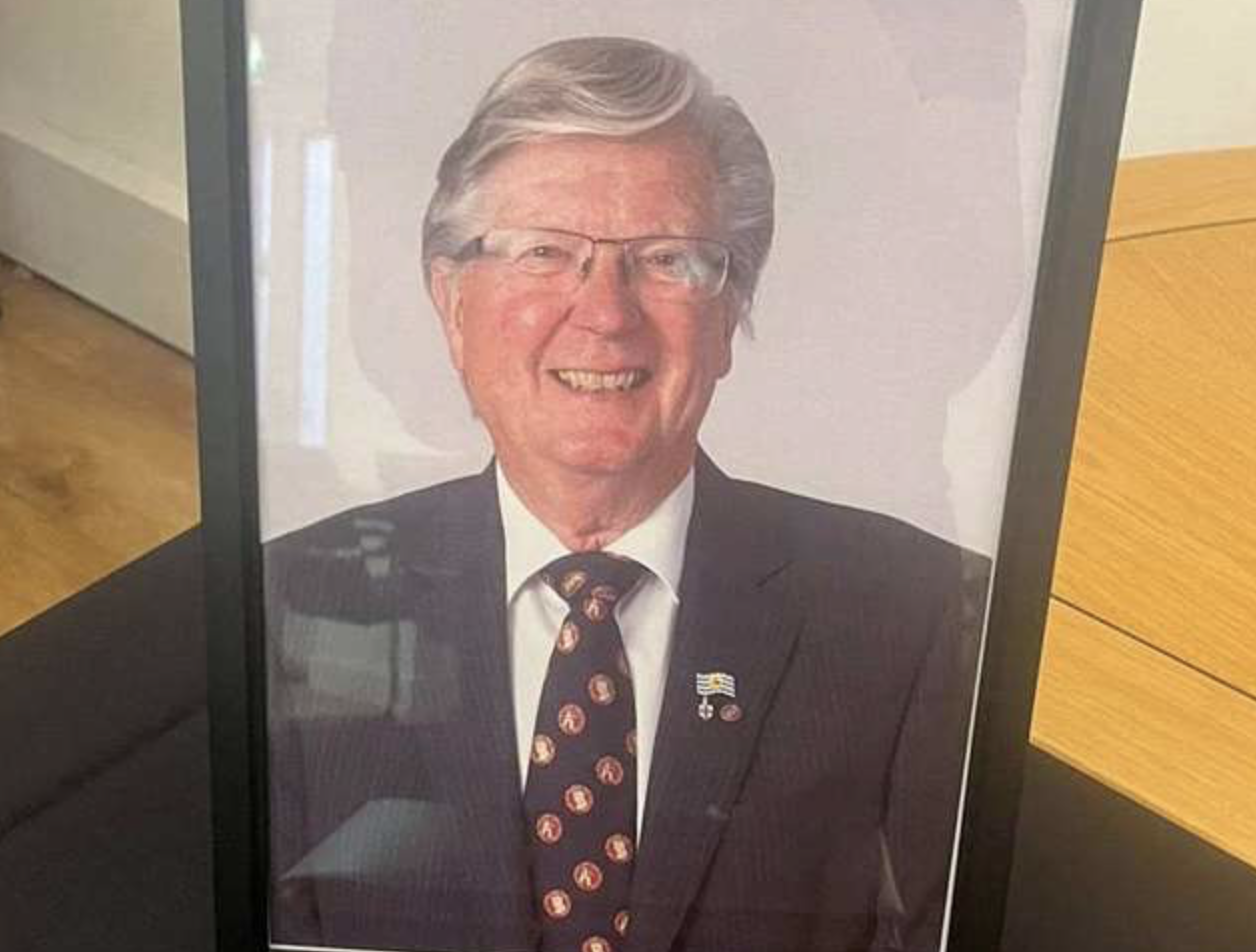 Tributes to Dr Roger Beeching MBE, dentist and four-time Sawbridgeworth ...