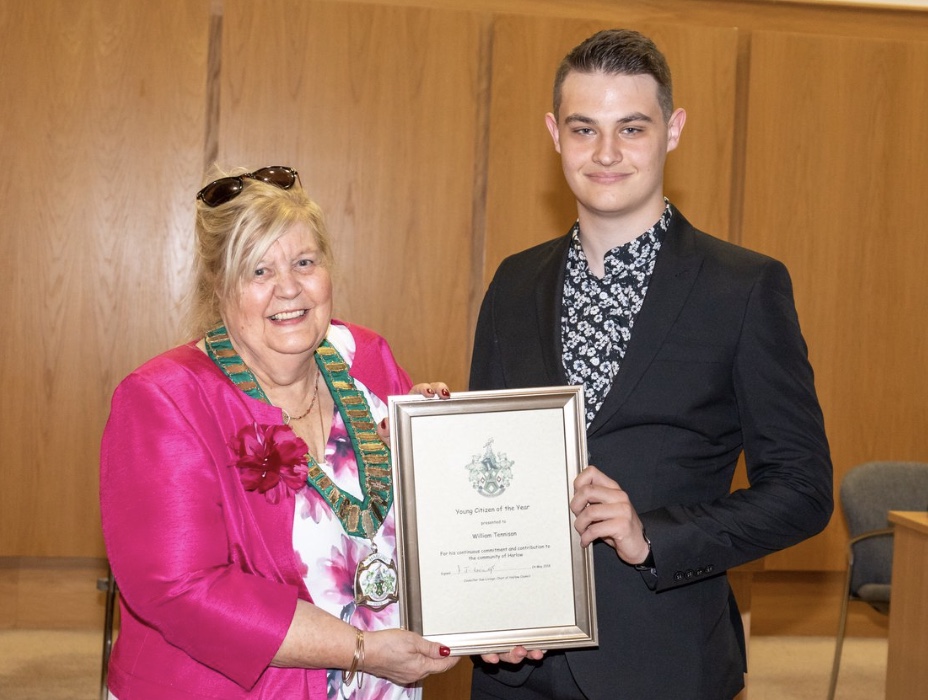 Harlow Civic Award presented to William Tennison